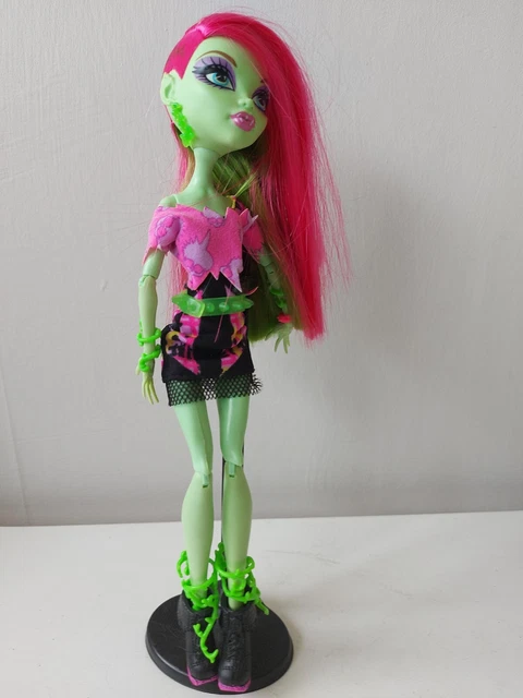 MONSTER HIGH DOLL Venus McFlytrap Music Festival Y7694 2013 Rare £24.99 - PicClick UK