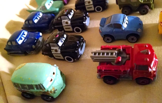 CARS DISNEY PIXAR Movie Toy Story Lot 36 Mini Tow Mater Ramone Duke ...