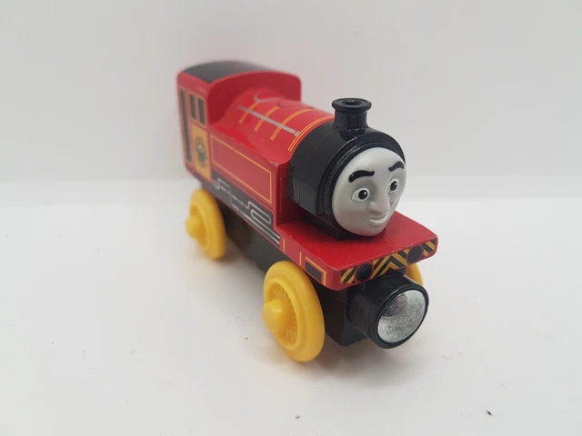 THOMAS FRIENDS VICTOR Red Train Tank Engine Wooden Railway Toy Figure ...