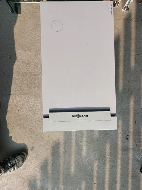 VIESSMANN VITODENS COMBI boiler 30kw £100.00 - PicClick UK