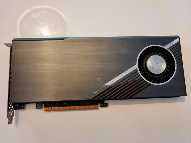 GIGABYTE AORUS GEN4 AIC Adaptor Full PCIe 4.0 Design Advanced Thermal ...