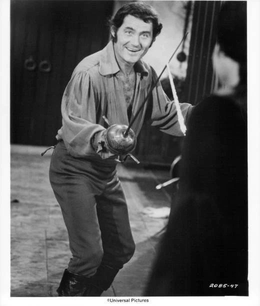 ROBERT SHAW DUELS With Peter Boyle In Film Swashbuckler 1976 Old Photo ...