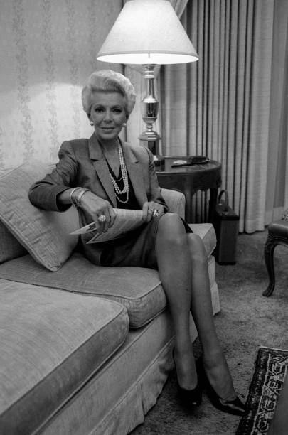 AMERICAN ACTRESS LANA Turner in Falcon Crest 1982 OLD PHOTO 4 $6.09 ...