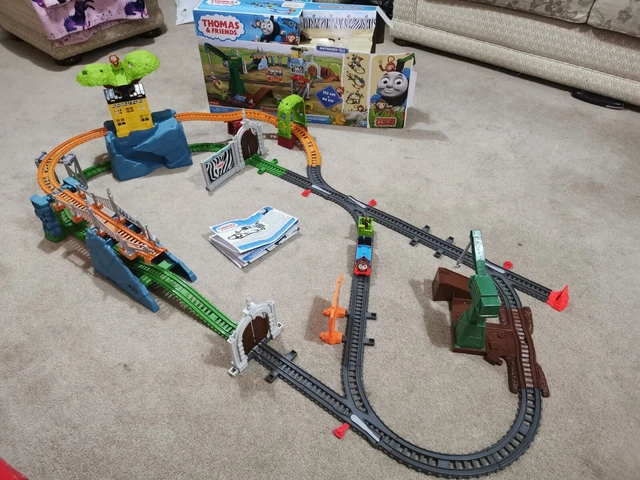 THOMAS THE TANK Engine Trackmaster Sodor Safari Animal Park Monkey ...