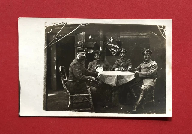 MILITÄR FOTO AK Champagne 1. WK 1917 Dt. Soldaten beim Skat Karten ...