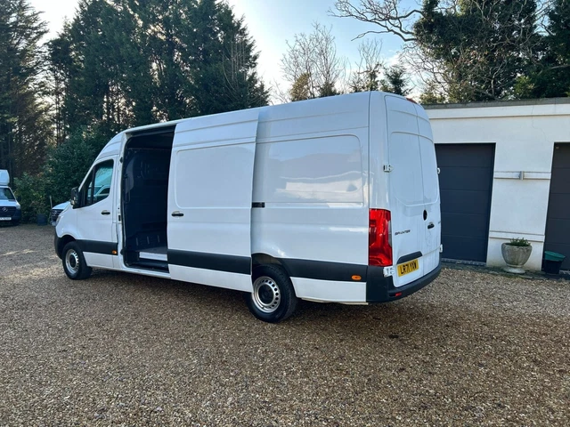 2021 MERCEDES-BENZ SPRINTER 315 Cdi Progressive Van LWB PANEL VAN ...