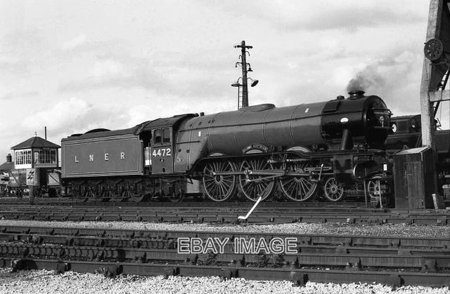 PHOTO LNER Loco 4472 Flying Scotsman . Carnforth In The 1970S . £1.85 ...
