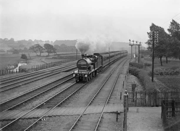 MIDLAND RAILWAY DOWN Express Class 3 440 703 Johnson Belpaires Train ...