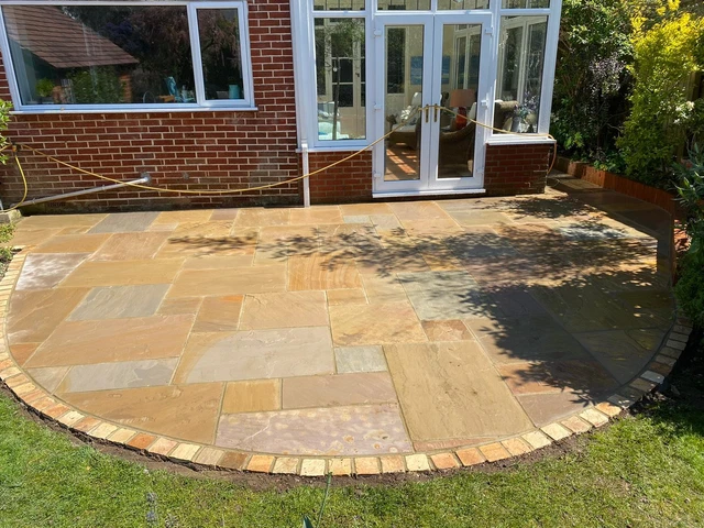 CAMEL BUFF 3M Circle Natural Indian Sandstone paving Patio Slabs £2.00 ...