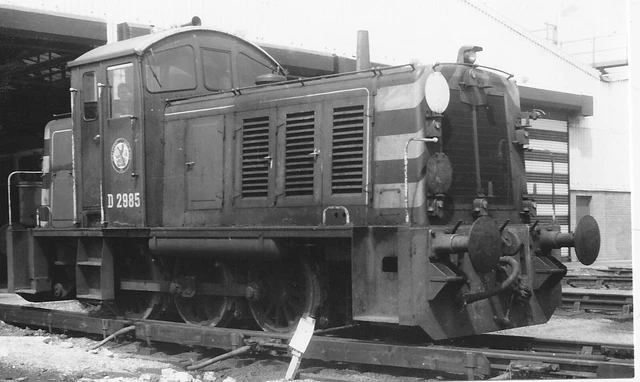 B.R.CLASS 07 DIESEL Shunter Locomotive no D 2985 ref 1230/09. £2.99 ...