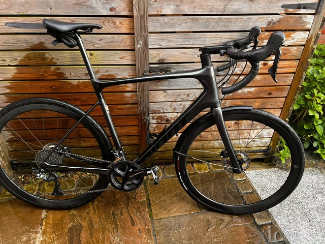 GIANT DEFY ADVANCED Pro 2 Ultegra 2022 Large Carbon Frame wheels seat ...