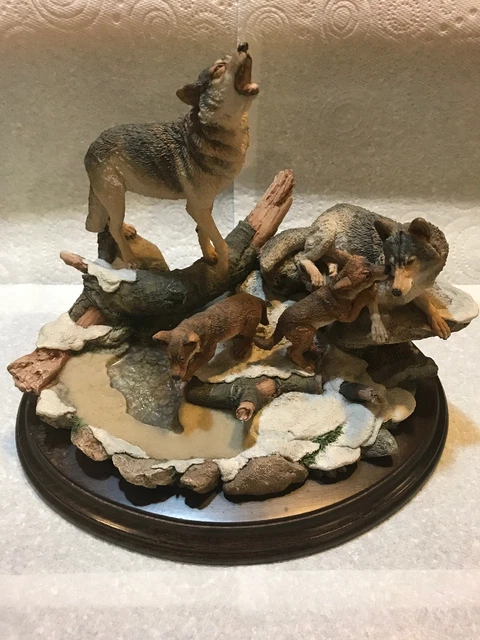 COUNTRY ARTISTS **WOLVES** Limited Edition First Ice of Winter CA 649 £ ...