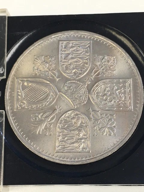 1953 QUEEN ELIZABETH II 5 Shilling Coin Commemorative Crown FREEUKPP J8 ...