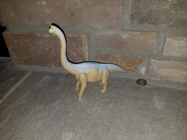 DISNEY'S DINOSAUR 2000 McDonalds Baylene the Brachiosaurus dinosaur ...