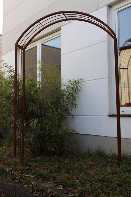 STAINLESS RUST ROSEBOW Rust Ranking Aid Trellis Rust Rose Branch £123. ...