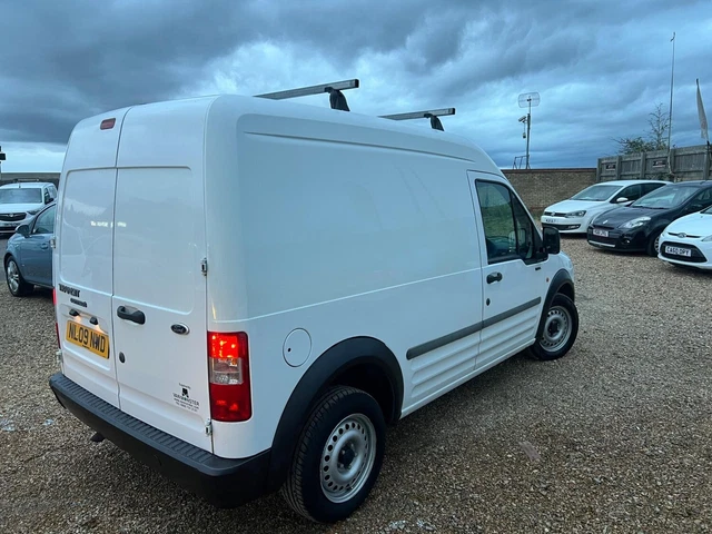 2009 FORD TRANSIT Connect 1.8 TDCi T230 L3 H3 4dr PANEL VAN Diesel ...