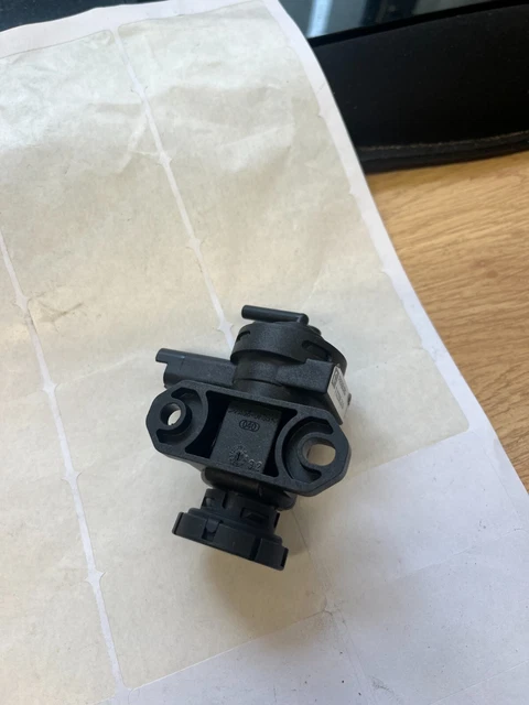 PIERBURG EXHAUST CONTROL Pressure Converter Citroen Peugeot 7.02256.24 ...