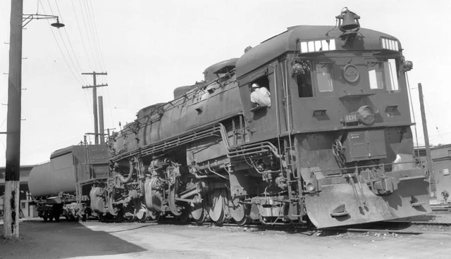 SP SOUTHERN PACIFIC Railroad Locomotive Engine No 4134 Old Train Photo ...