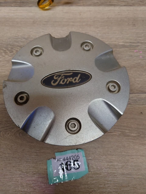 FORD FOCUS MK1 NEW Alloy wheel centre CAP Genuine Ford Part No 1064118 ...
