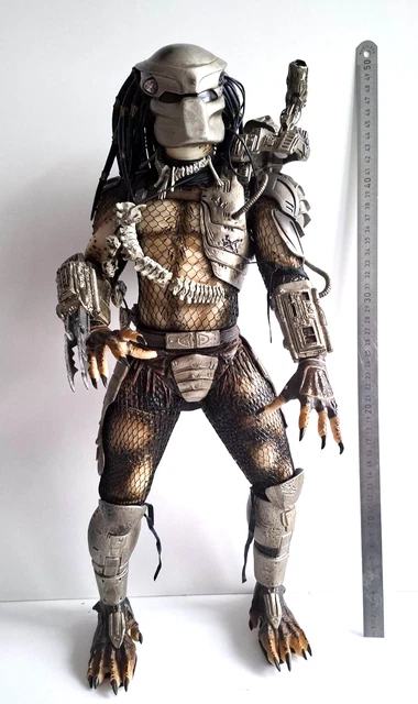 NECA 1:4 1/4 Figur fast 50cm JUNGLE HUNTER PREDATOR masked TOP Alien HR ...