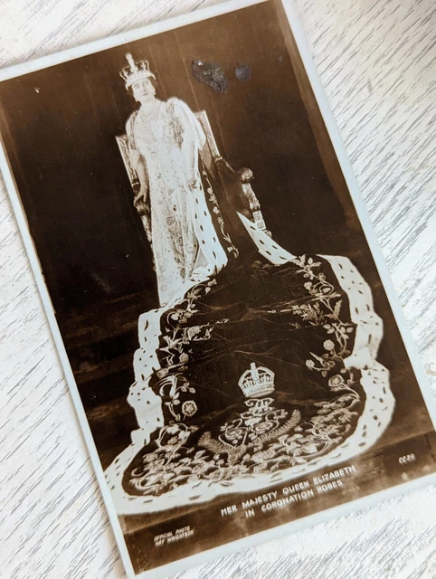 VINTAGE 1937 KING George VI Queen Elizabeth Coronation UNUSED Postcard ...