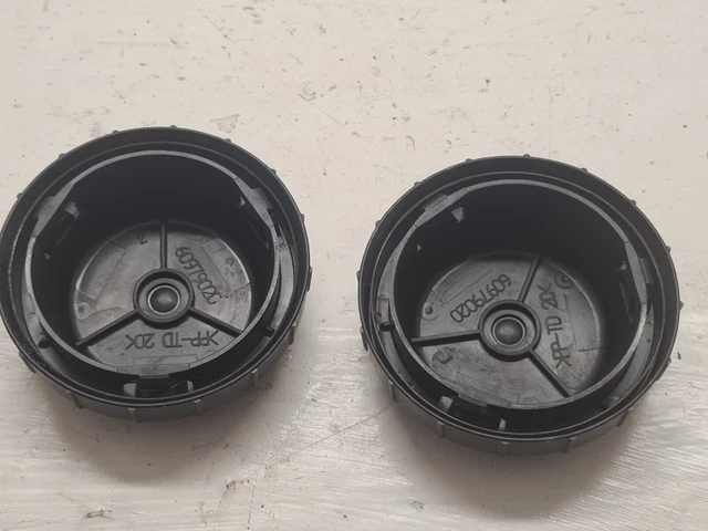 CACHE AMPOULE DE phare avant conducteur pour peugeot 605 essence 2l de ...