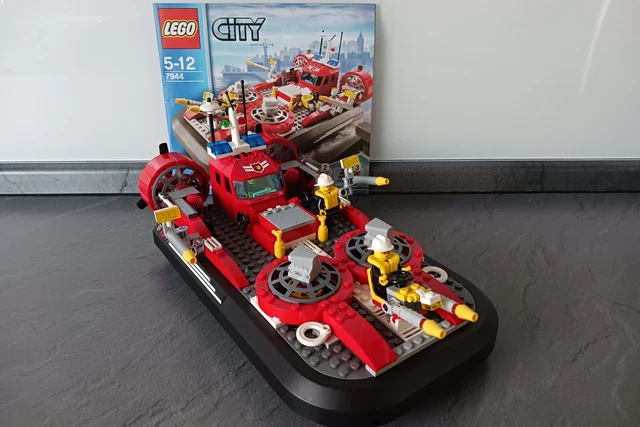 LEGO CITY 7944 Fire Hovercraft, Feuerwehr Luftkissenboot, komplett mit ...