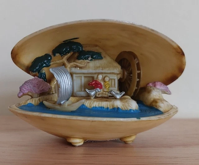 VINTAGE JAPANESE CELLULOID Clam Shell Scenery Diorama Dragon, Moving ...
