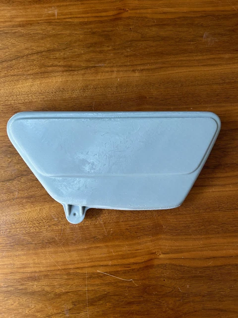 YAMAHA RD250 RD400 (Cofin Tank rear disk models) Side Panel 1A1-21721-00 £55.00 - PicClick UK