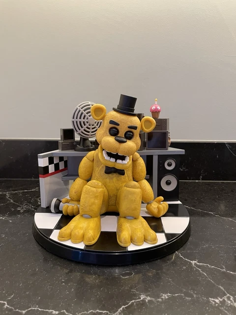 FIVE NIGHTS AT Freddy's Golden Freddy Statue Jumbo Collectible 10 Years ...