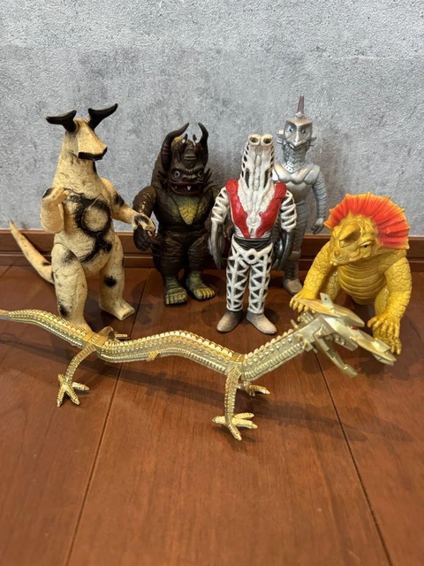 FIGURINE ULTRAMAN NURSE Aguila Windham Godora Alien Eleking Micras Lot ...