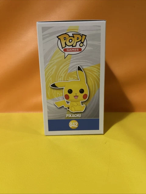 FUNKO POP SITTING Pikachu (842) Pokemon Anime Nintendo Vinyl Figure ...