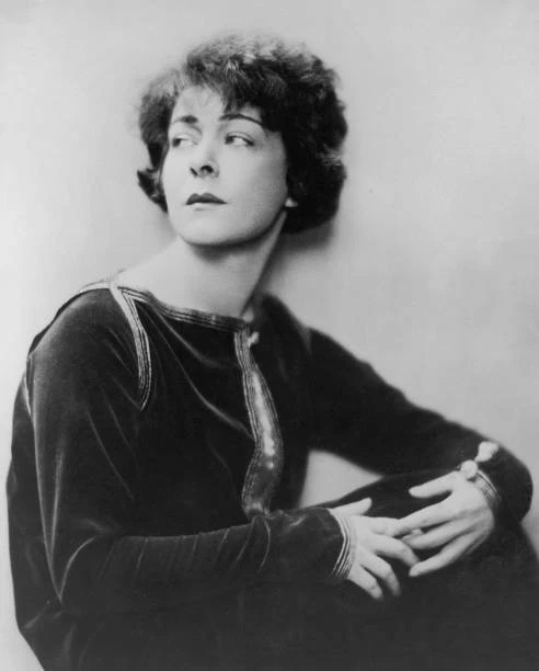 RUSSIAN ACTRESS ALLA Nazimova circa 1920 OLD PHOTO $8.50 - PicClick AU