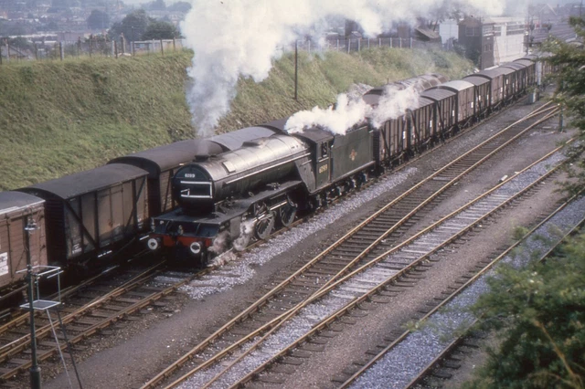 35MM RAILWAY SLIDE: COLOUR-RAIL: BRE 323: CLASS V2: 60919 £2.00 ...