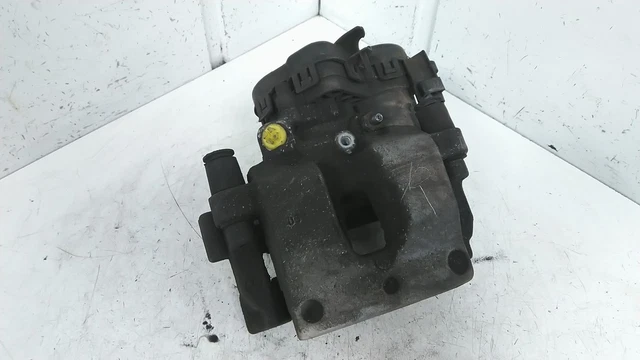 ETRIER DE FREIN Arrière Droit C (C205) 2017 A2054230281/A205423028180 ...