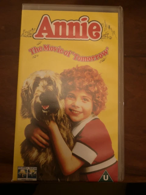ANNIE THE ORIGINAL Musical Vhs Video Cassette Story Of Little Orphan ...
