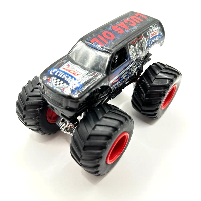 MONSTER JAM CRUSADER Lucas Oil Monster Truck 1:64 Red Rims Hot Wheels ...