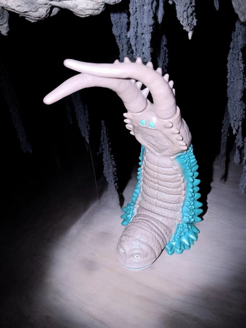 FIGURINE TWINTAIL ULTRAMAN Ultra Monster 500 Bandai Kaiju EUR 24,99 ...