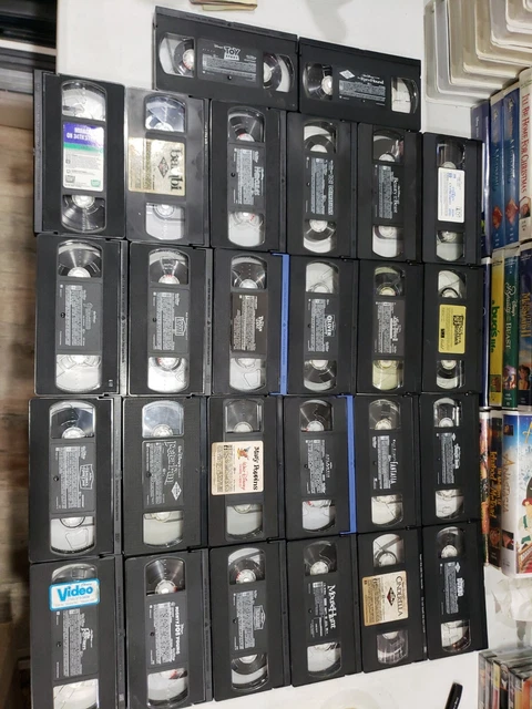 LOT OF 26 Loose VHS Disney Movies and kids moves, No Cases, 🇺🇲 $37.81 ...