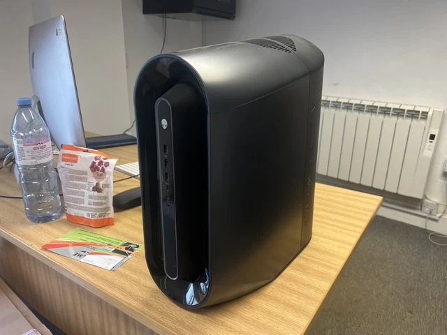 DELL ALIENWARE AURORA R12 Intel i5 processor 8gb RAM Nvidia RTX 3090 ...