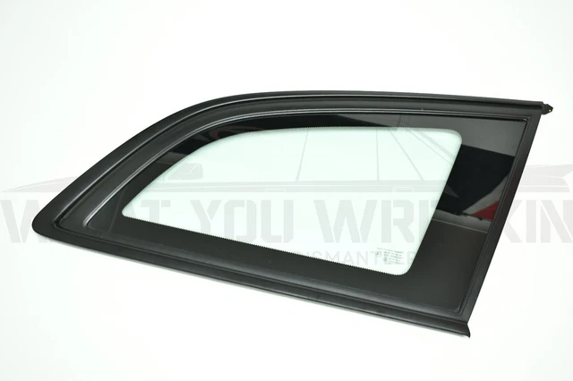 GENUINE GM VE Vf Station Wagon Rear Quarter Window / Glass - Rhr Right ...