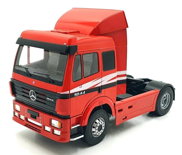 MODEL CAR GROUP (MCG) 1/18 Scale MCG18137 - Mercedes Benz SK II - Red ...