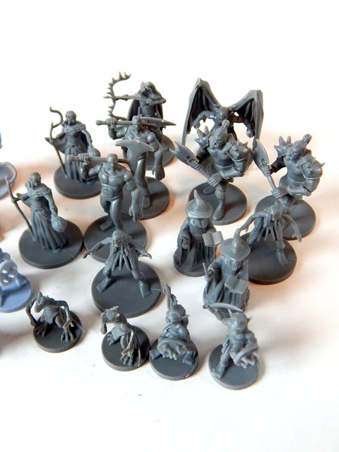 MINIATURE ROLEPLAYING RPG Fantasy 3D Printed Unpainted Figures Lot of ...