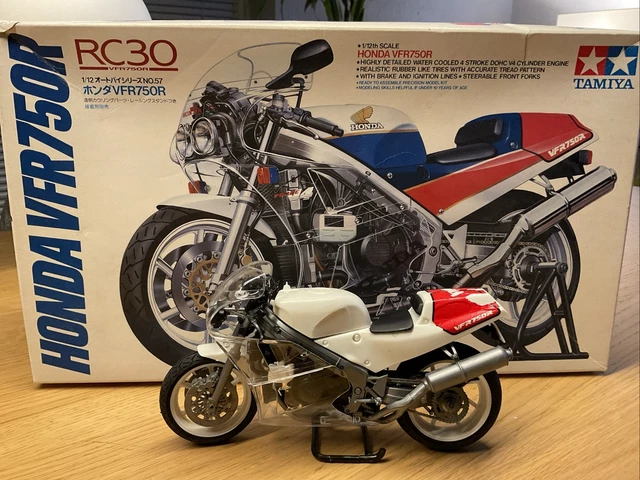 TAMIYA 14057 - Honda VFR 750R - 1:12 EUR 4,00 - PicClick DE