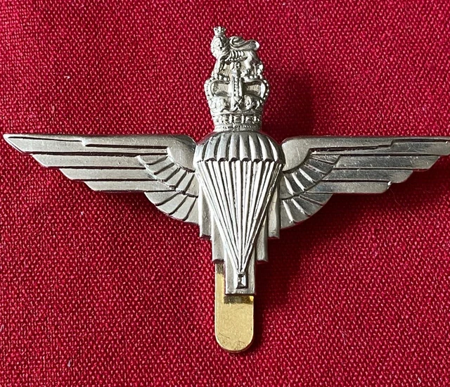 ORIGINAL PARACHUTE REGIMENT British Military Special Forces Metal lugs ...