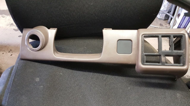 94 OEM TOYOTA Land Cruiser FJ80 lower dashboard switch ignition dash ...