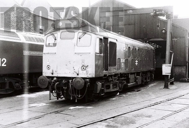 35MM NEGATIVE BR British Railways Diesel Loco Class 25 25247 c1980 £4.98 - PicClick UK