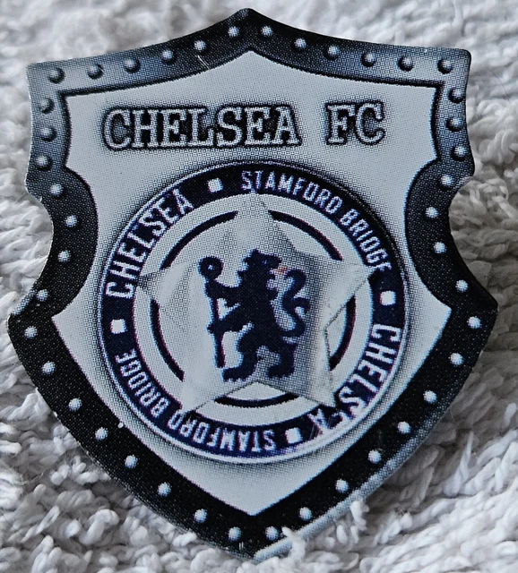 CHELSEA FOOTBALL CLUB Badge - Chelsea Shield Badge £4.00 - PicClick UK