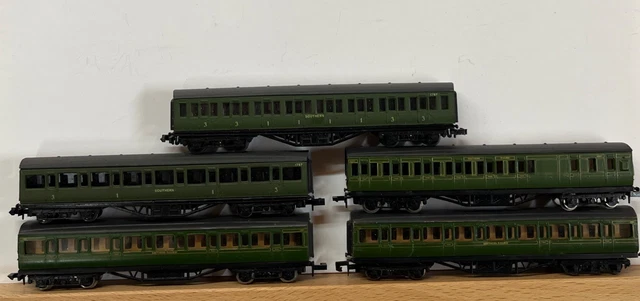 GRAHAM FARISH Rake Of 5 Southern Coaches N Gauge £46.55 - PicClick UK