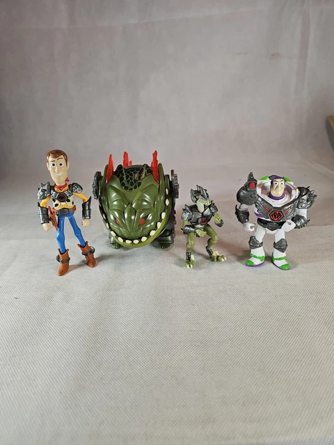 Mattel Disney Pixar Toy Story That Time Forgot Goliathon Buzz Woody 7842